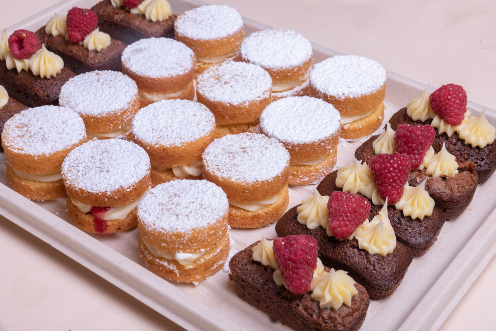Mini Victoria Sponge & Brownie Platter – Graze Manchester